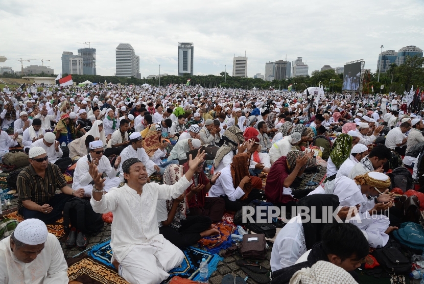 Lima Seruan Allah Bagi Persatuan Umat Islam – Eramuslim