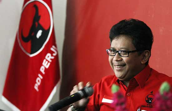 Terpancing Rocky Gerung, PDIP Malah Memicu Banyak Kritik ke Jokowi – Eramuslim